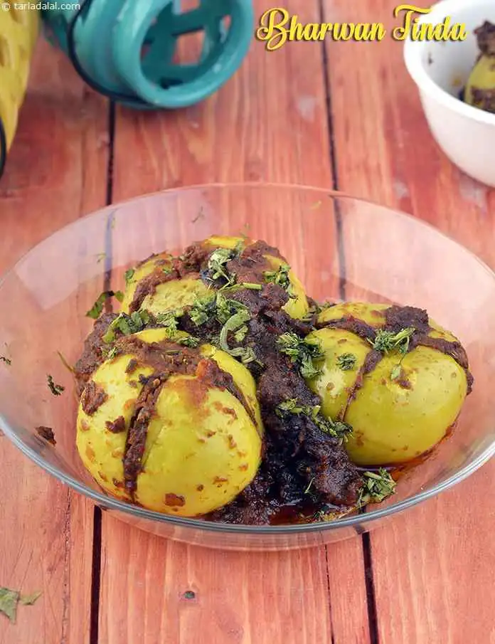 Bharwan Tinda Recipe (Stuffed Round Gourds)